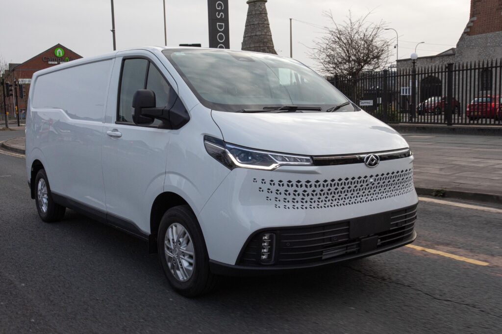 1Z9A7225 - Professional Builder