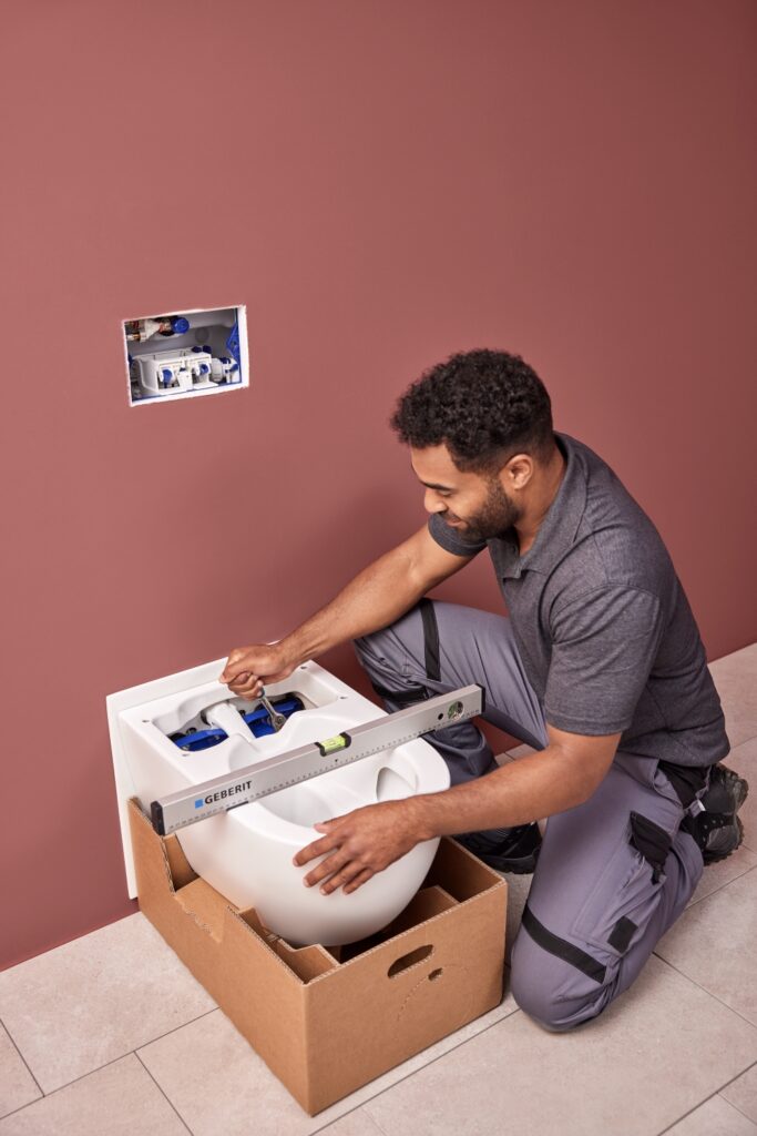 2024_B2B_Geberit AquaClean Alba_Installation_align fix wc_rgb.tif ...