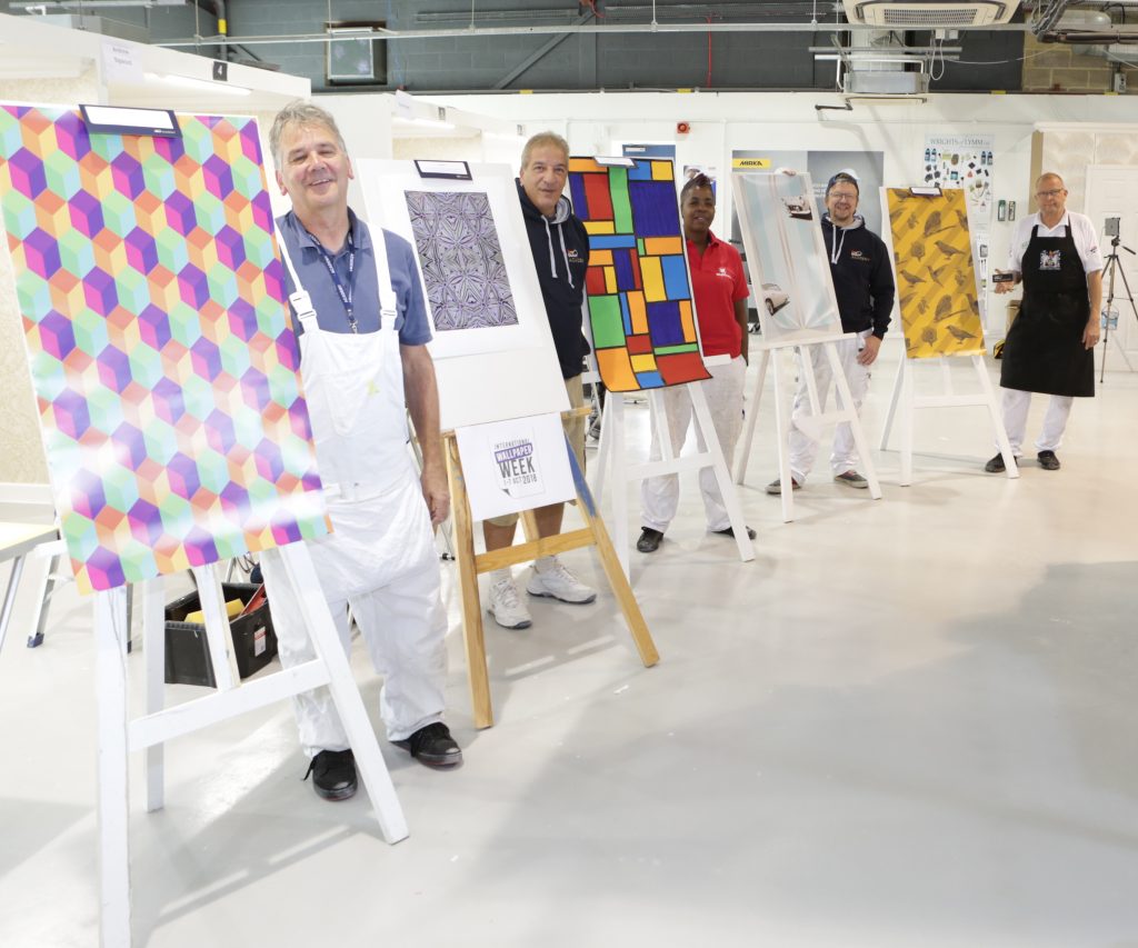 Stuart Yates is the Winner of Dulux Academy's Wallpapering Challenge ...