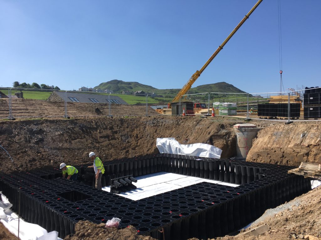 Geo 1 - Professional Builder