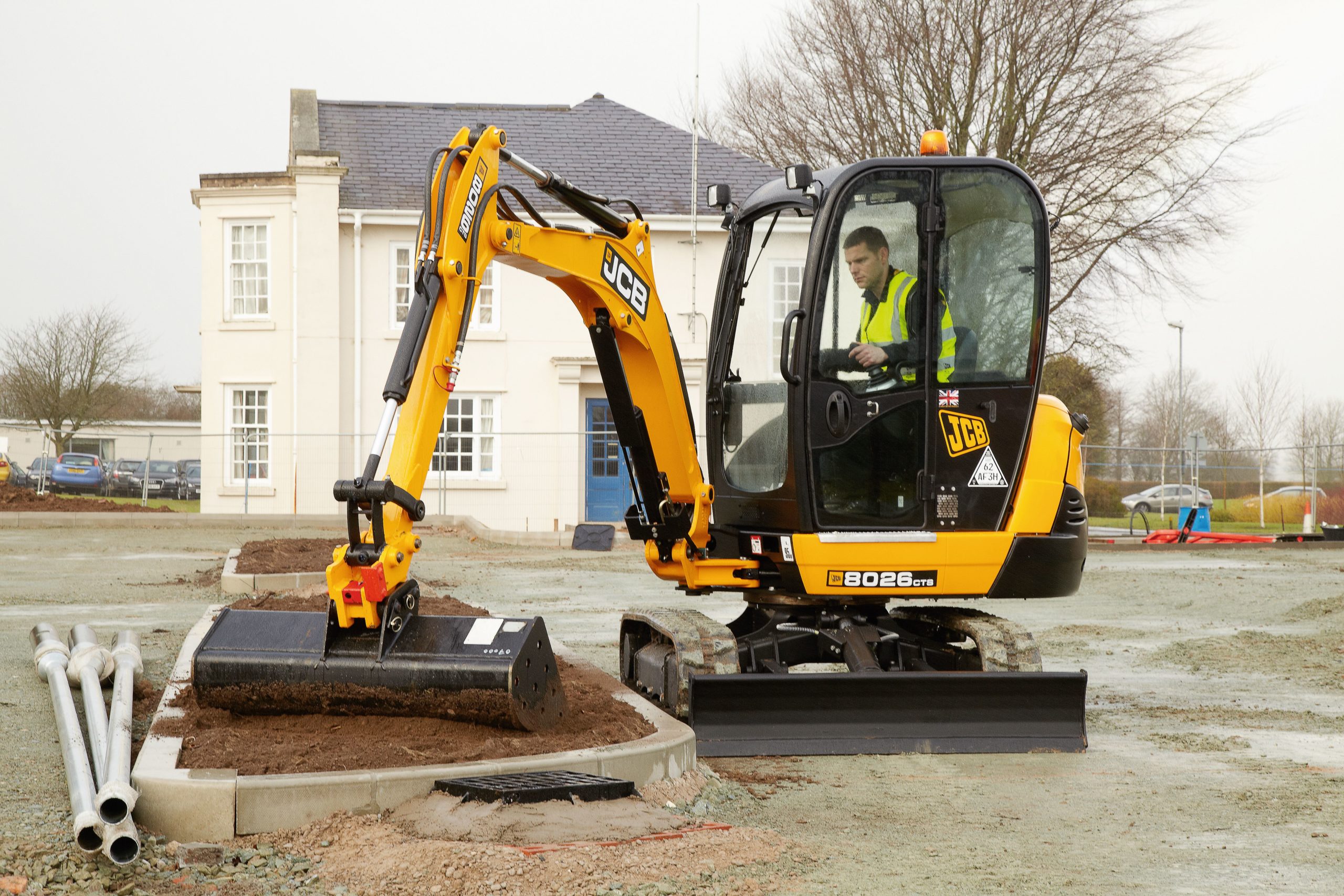JCB 8026 - Professional Builder