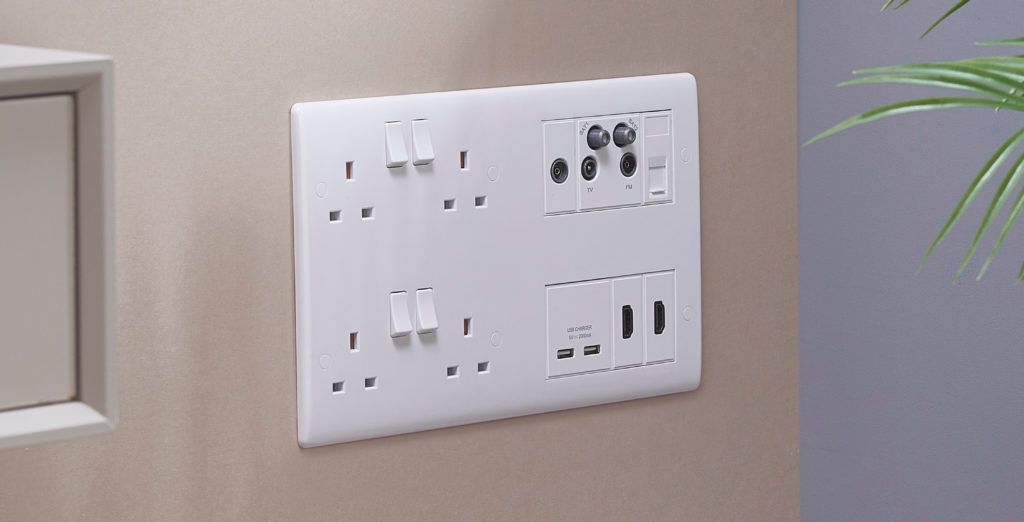 Knightsbridge ahead of the curve with multimedia plate - Professional ...